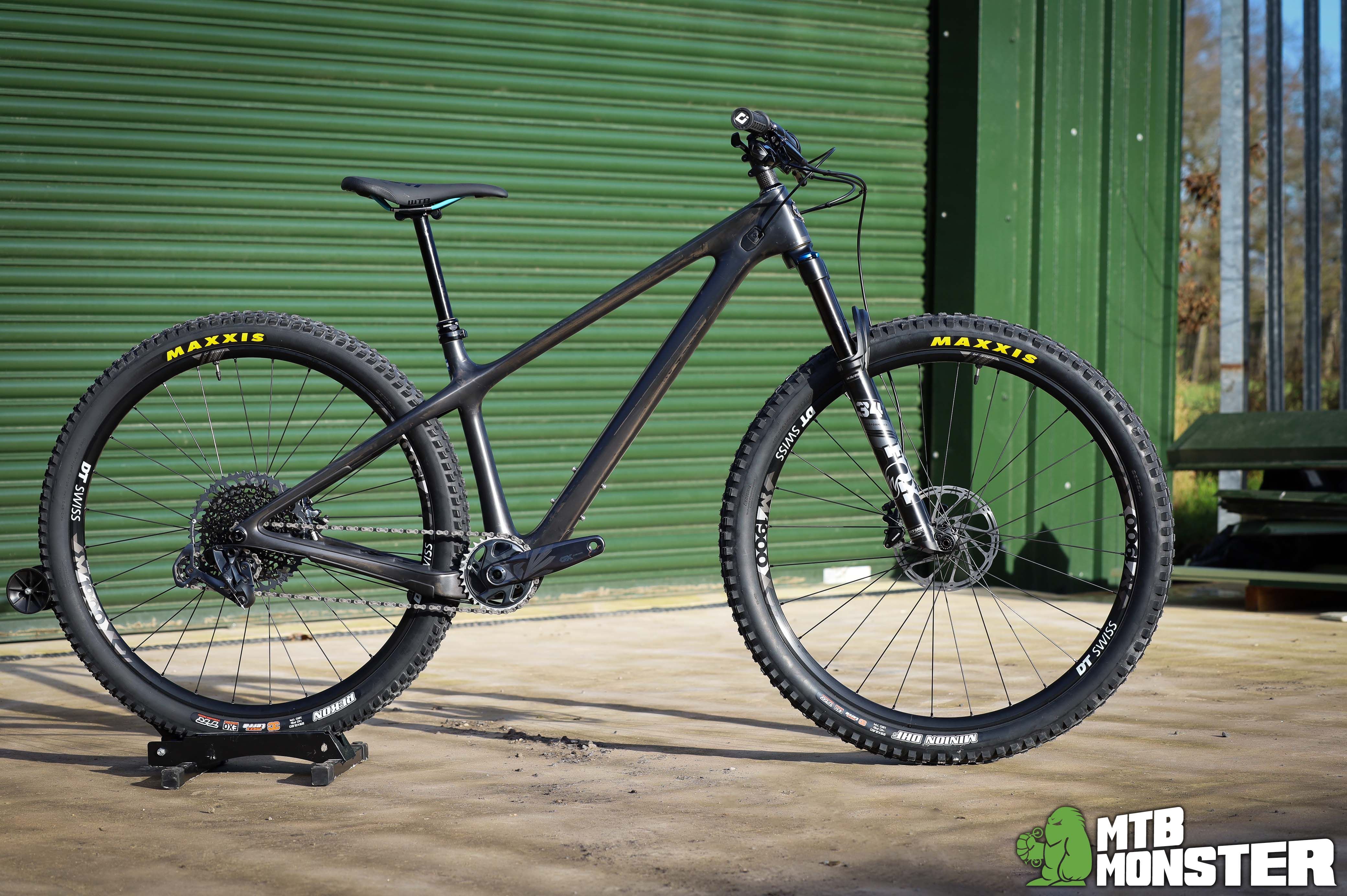Yeti Arc C Series C2 Sporting A Fresh Invisi frame 